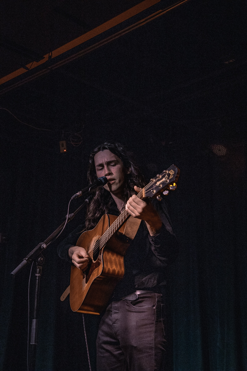 LIVE PHOTOS: Didirri // Toronto, ON » // MELODIC Magazine