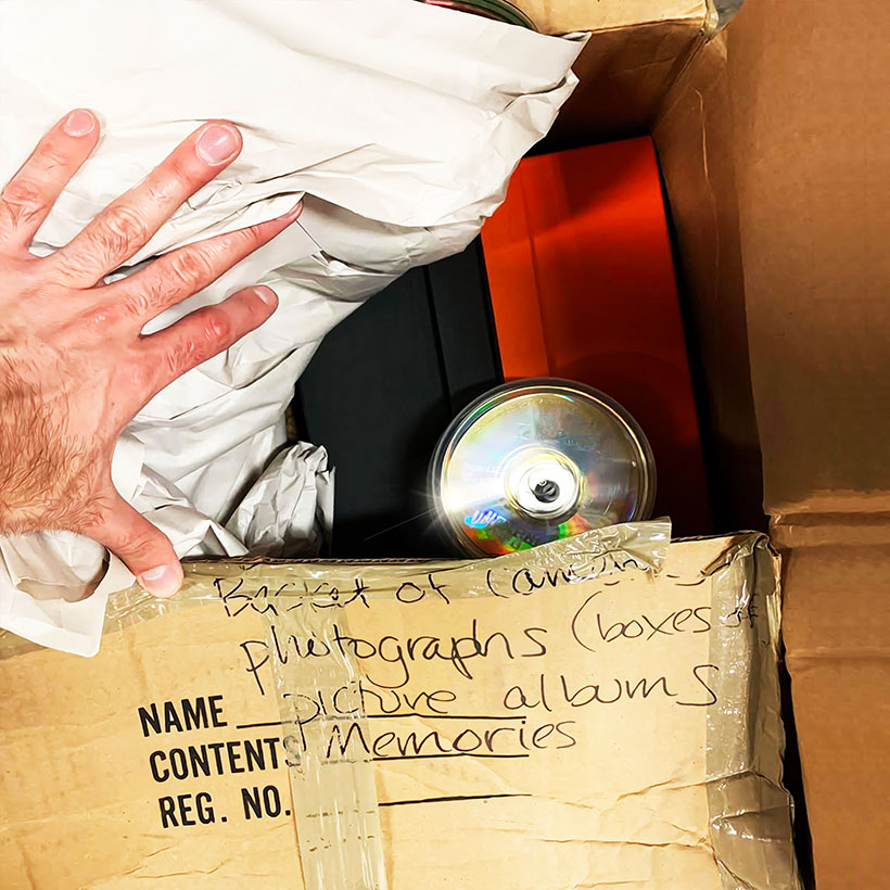 Maroon 5 Release Nostalgic New Single » // MELODIC Magazine