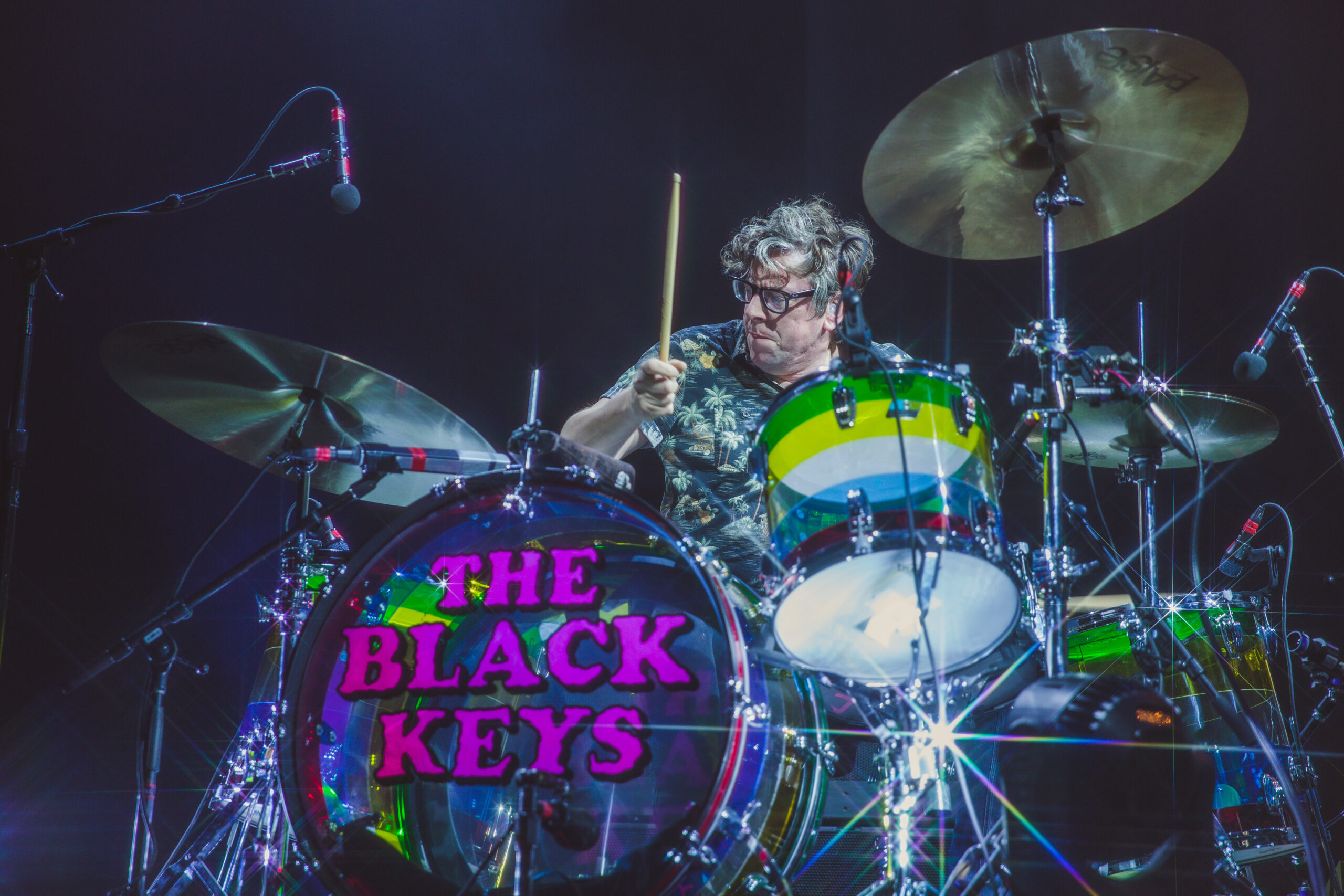 LIVE PHOTOS + REVIEW: The Black Keys // Raleigh, NC » // MELODIC Magazine