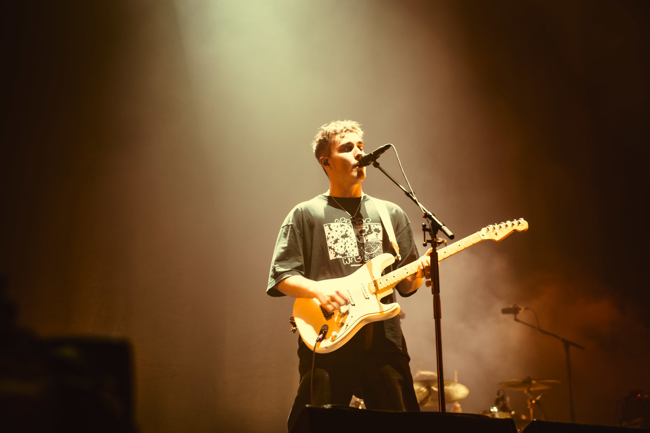 Sam Fender triumphantly brings Seventeen Going Under to Alexandra ...