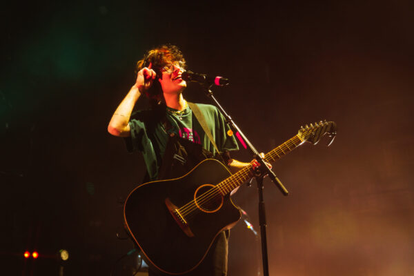 Cavetown bring new album, Worm Food, to the Eventim Apollo » // MELODIC ...