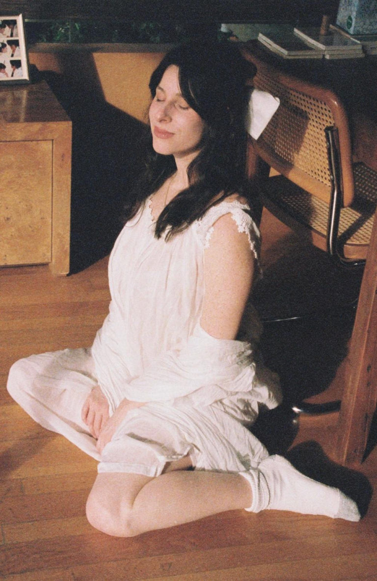 Conjuring Up Feelings with Buzzy Lee » // MELODIC Magazine