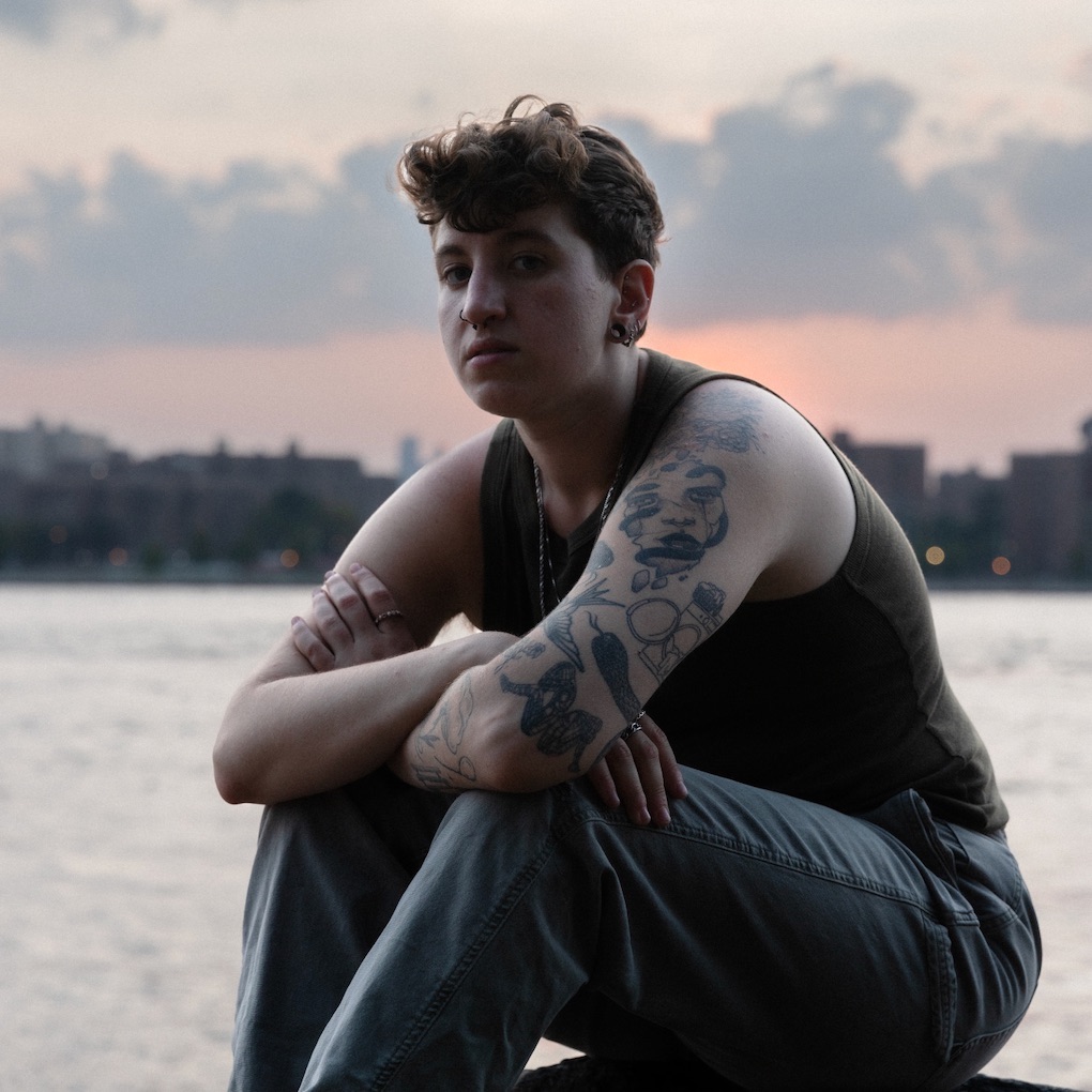 Mae Krell Reflects on Growing Up in NYC in new single “this place” » // MELODIC Magazine