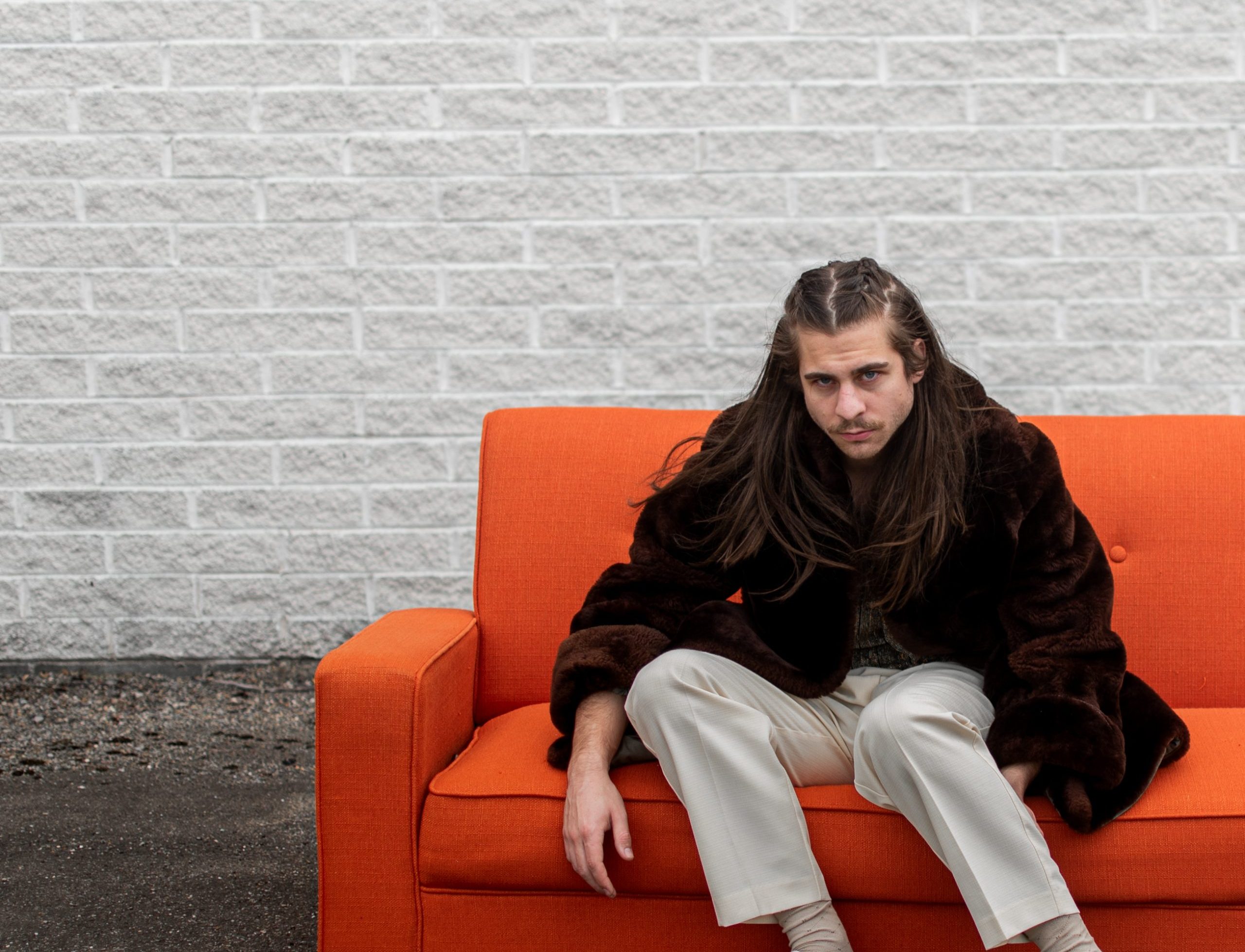 Kahone Concept Guffaws in “Laughing at a Funeral” » // MELODIC Magazine