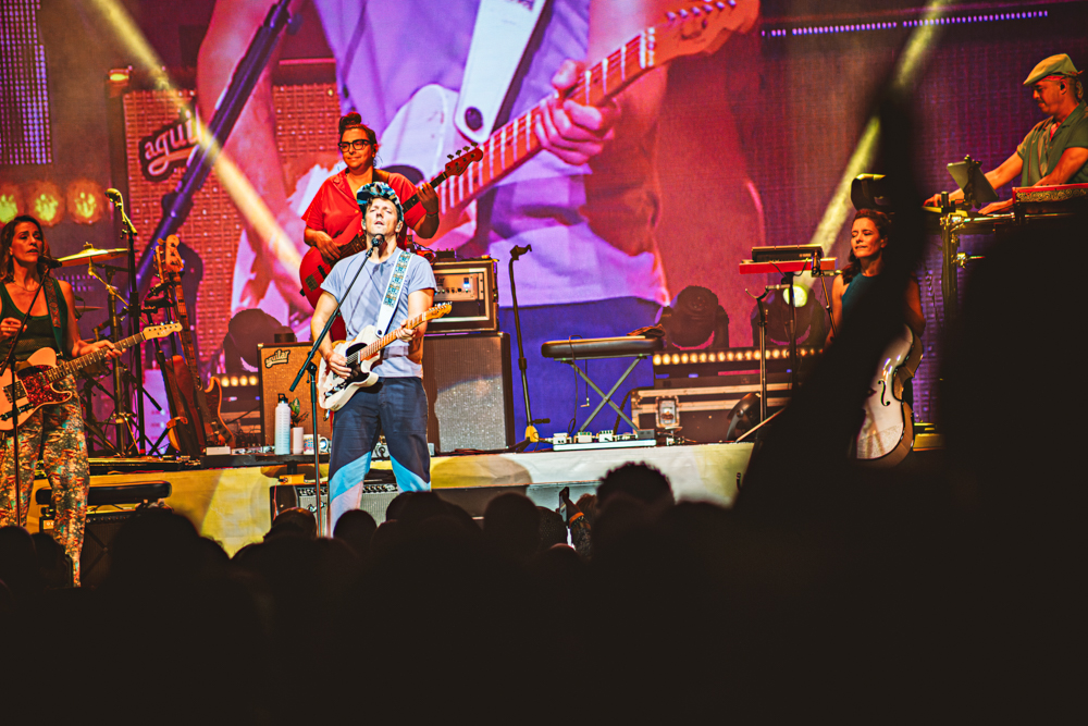 Jason Mraz brings The Mystical Magical Rhythmical Radical Ride to Boston