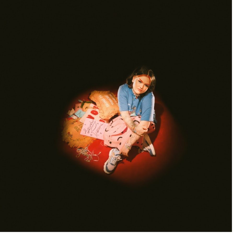 Mae Stephens returns to her roots with ‘Securely Insecure’ » // MELODIC ...