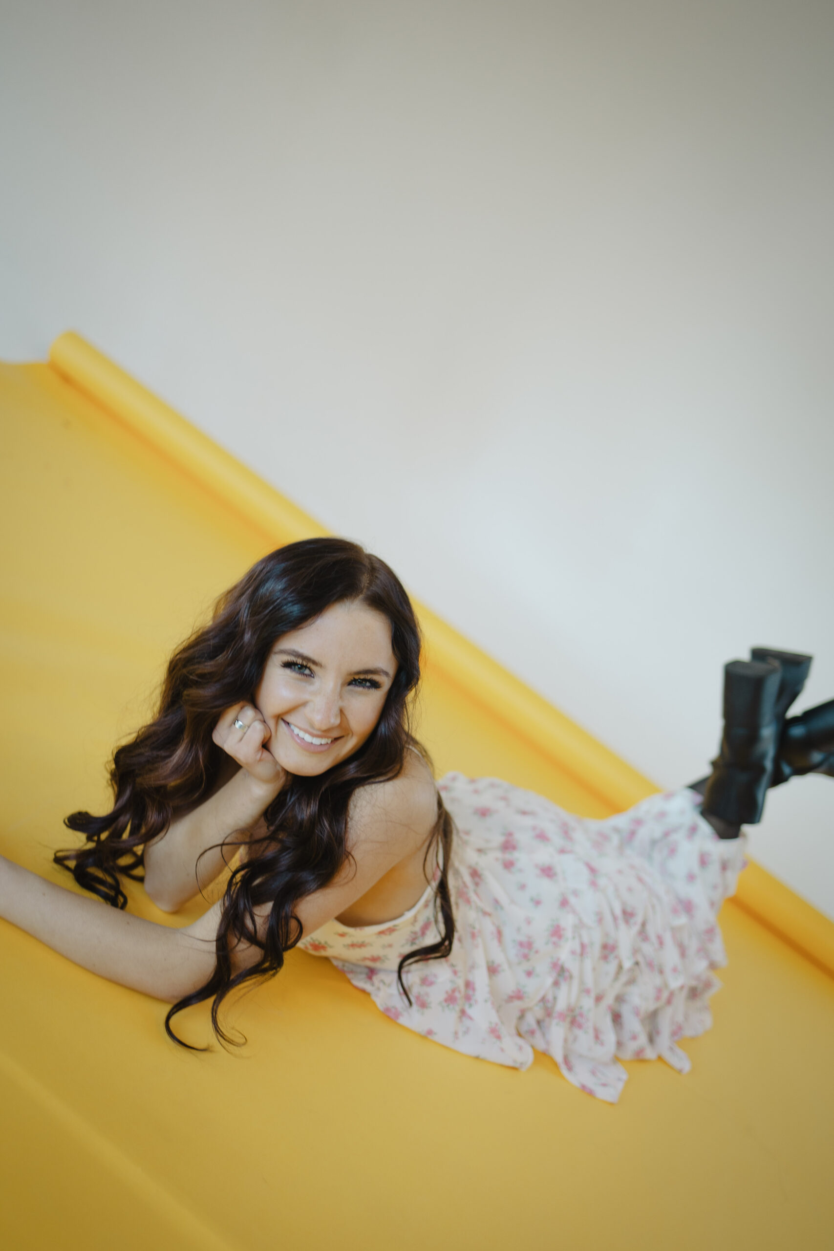 Tessa Dalton’s new single “Hit the Lights” is a raw late-night ...