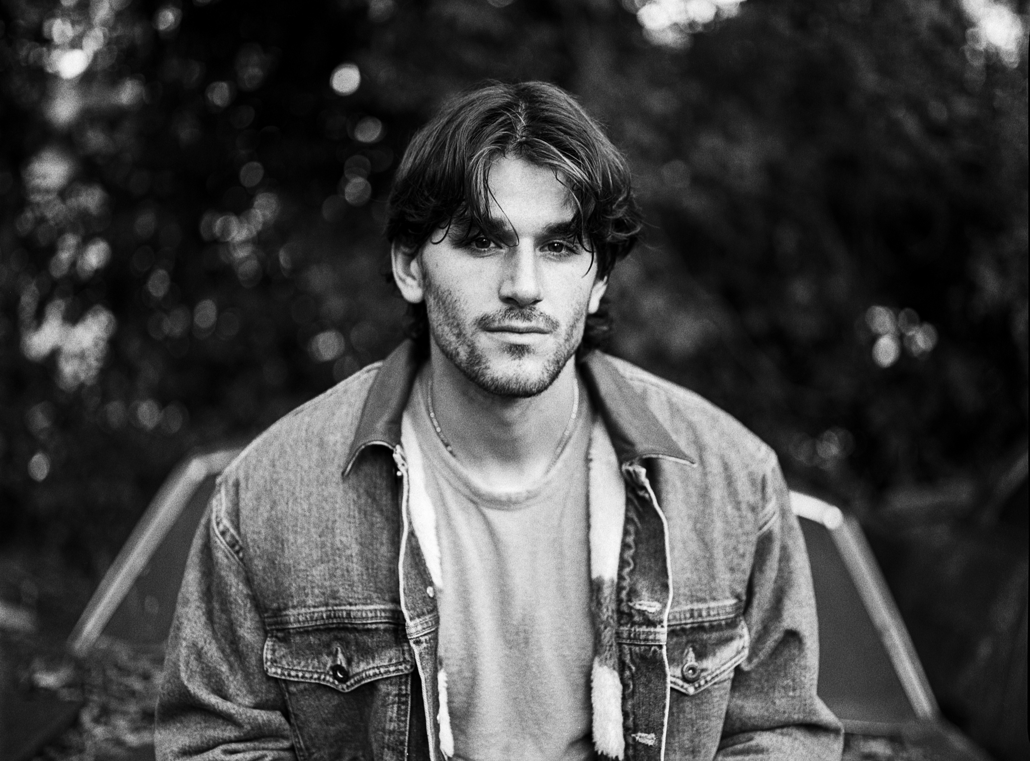 Jonah Kagen describes ‘Black Dress,’ recording in his Airstream, and ...