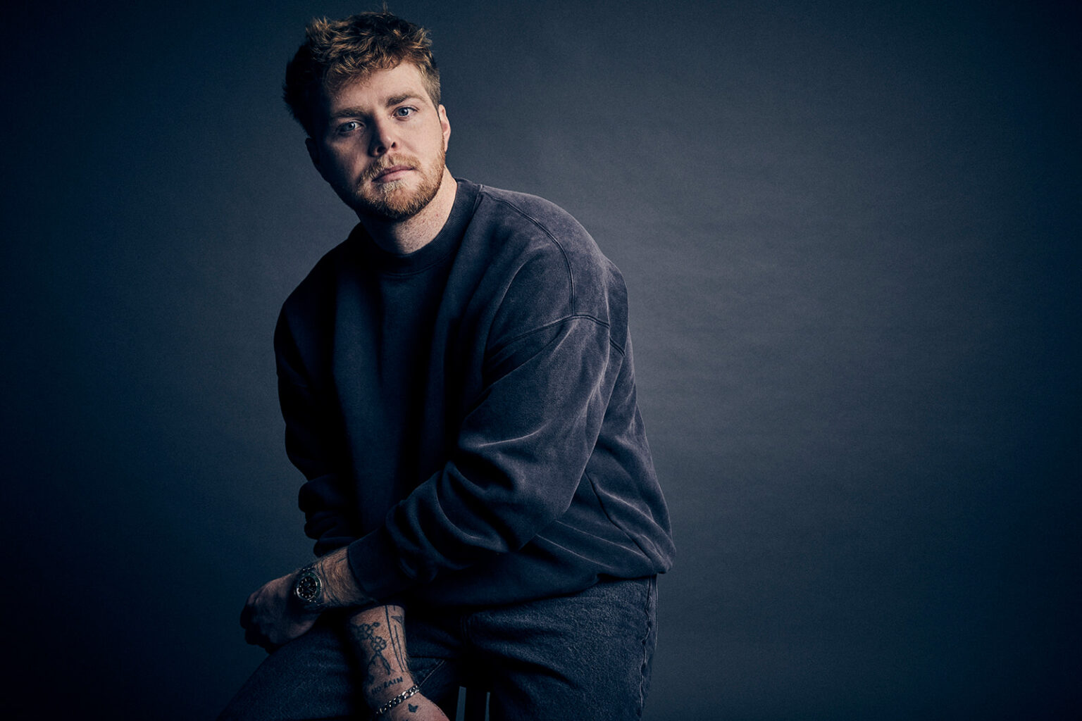 Alex Warren reaches new career milestone landing at #7 on Billboard’s ...