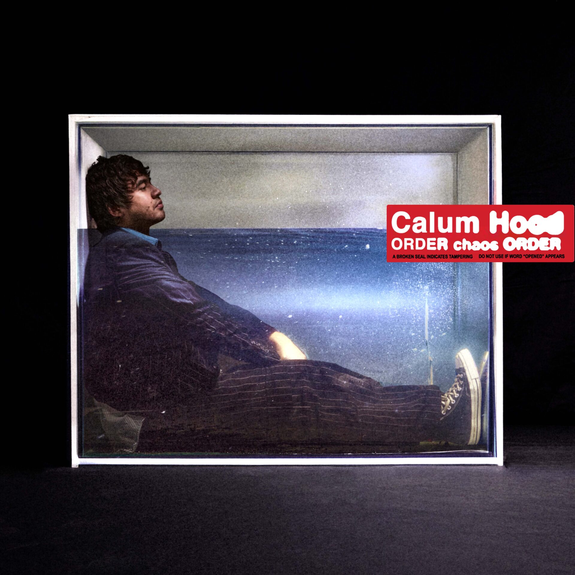 Calum Hood lives in the in-between on ‘ORDER chaos ORDER’ » // MELODIC Magazine