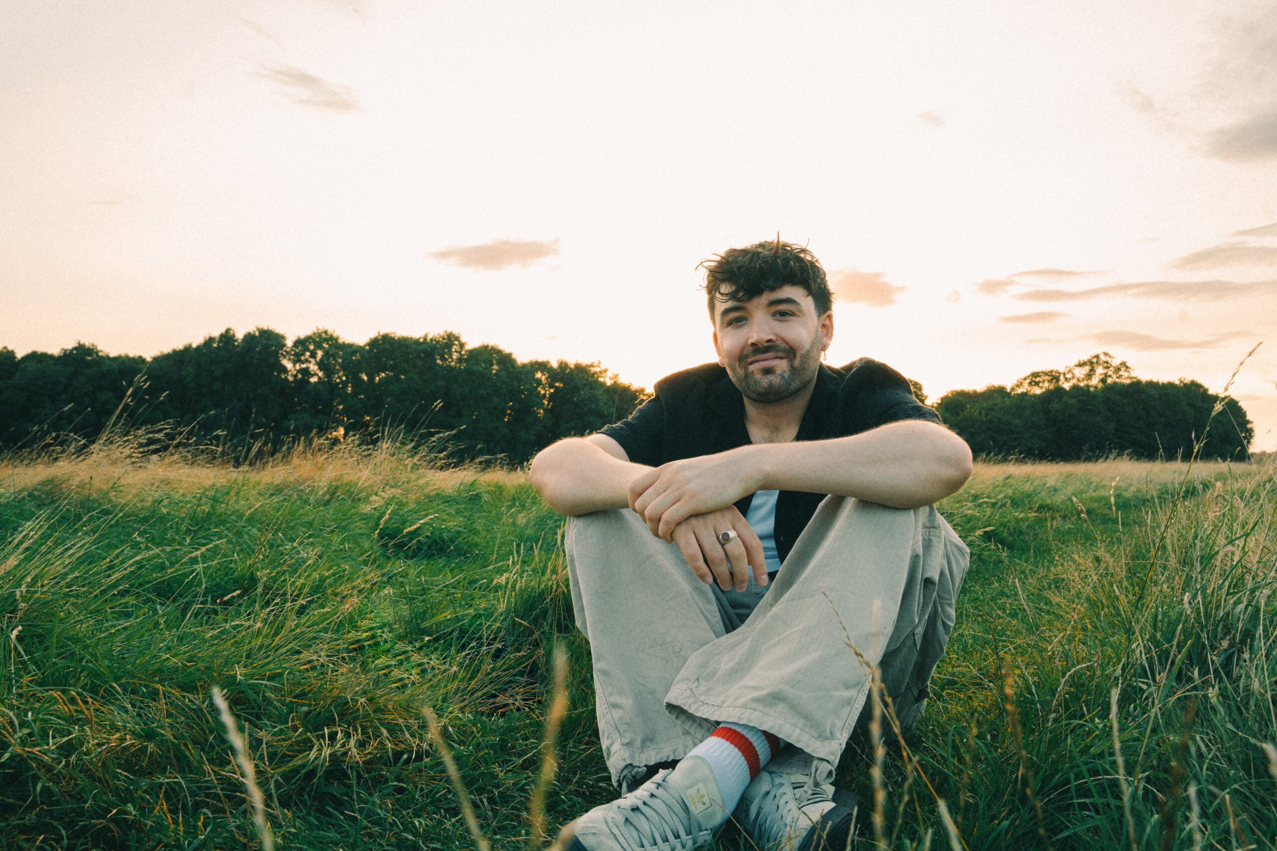 Oscar Blue releases “Lighthouse” » // MELODIC Magazine