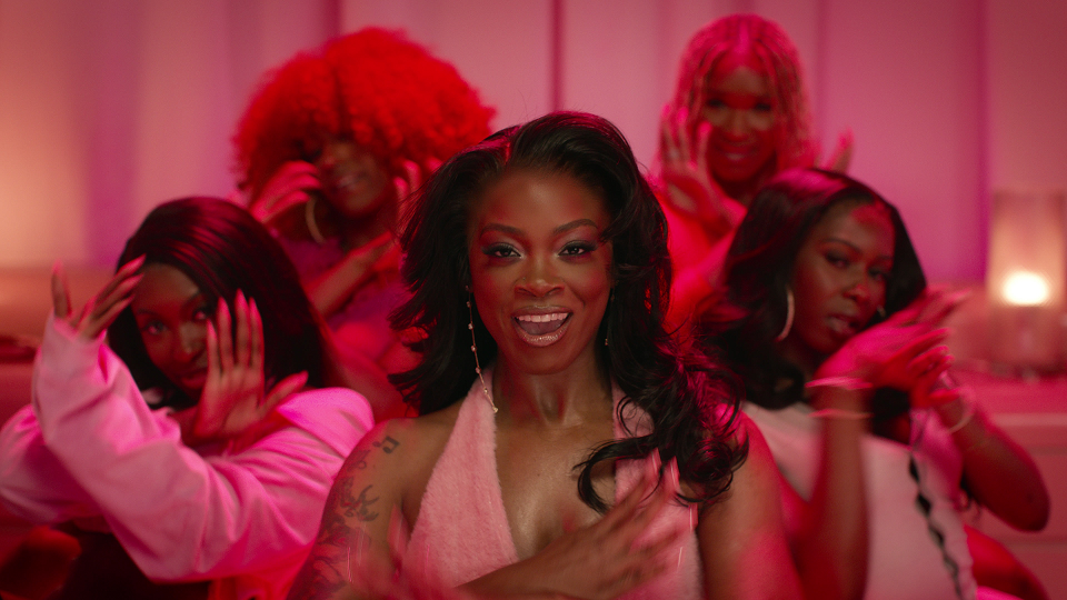 Ari Lennox glows up in her “Soft Girl Era” with dazzling new visual ...