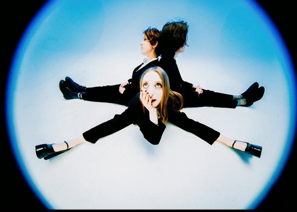 Polyglam release debut EP ‘Spectrum’ » // MELODIC Magazine