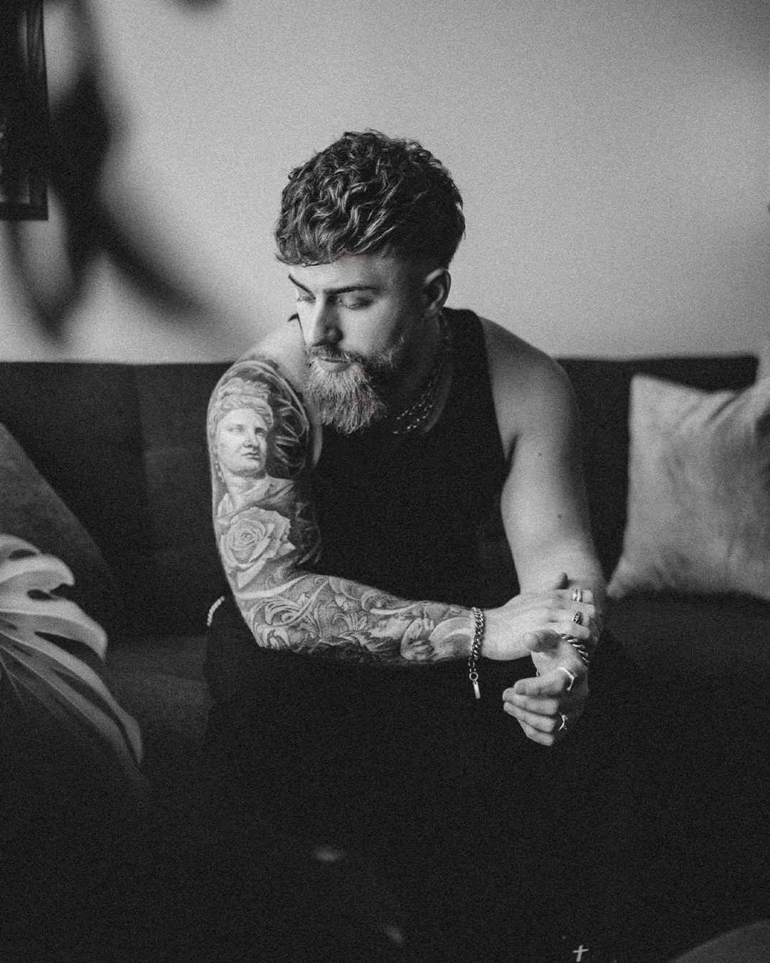 Nate Vickers confronts the price of success with his new single “Feels ...