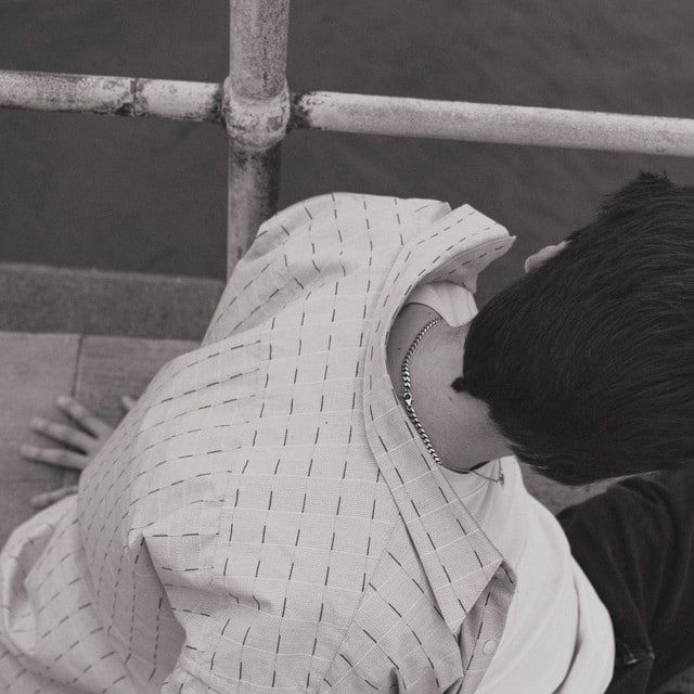 Taylor Roche holds on to summer in “Coastline” » // MELODIC Magazine