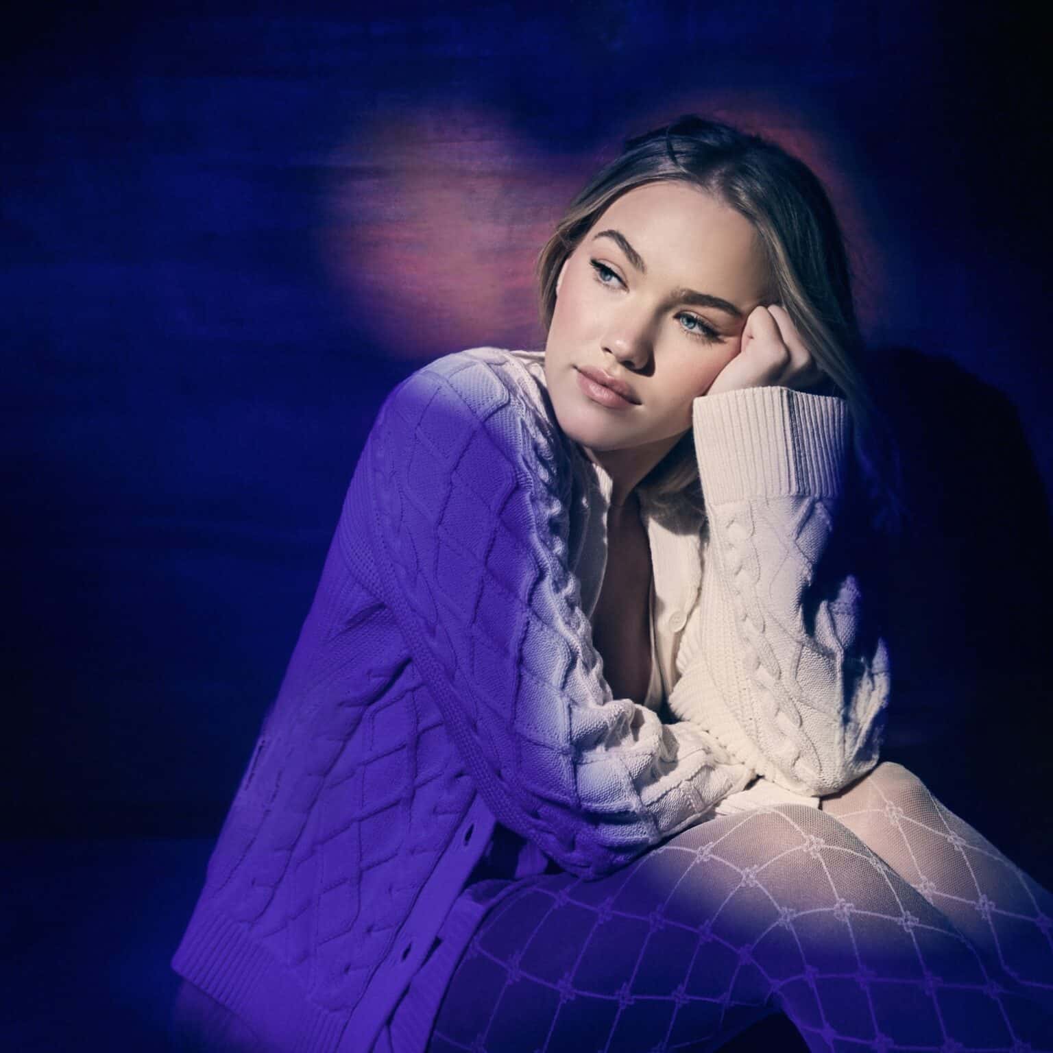 Freya Skye breaks through with heart-wrenching new single “silent ...